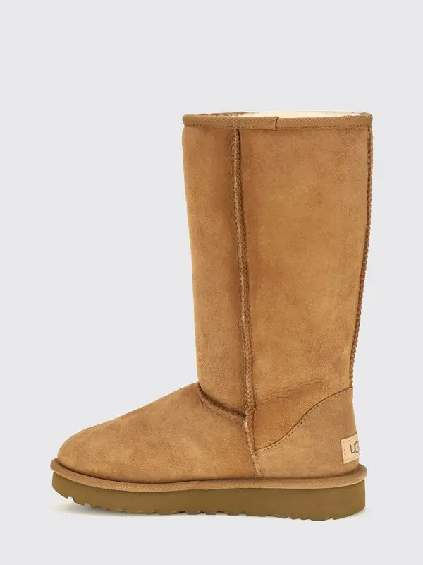 UGG Boots - Walnut