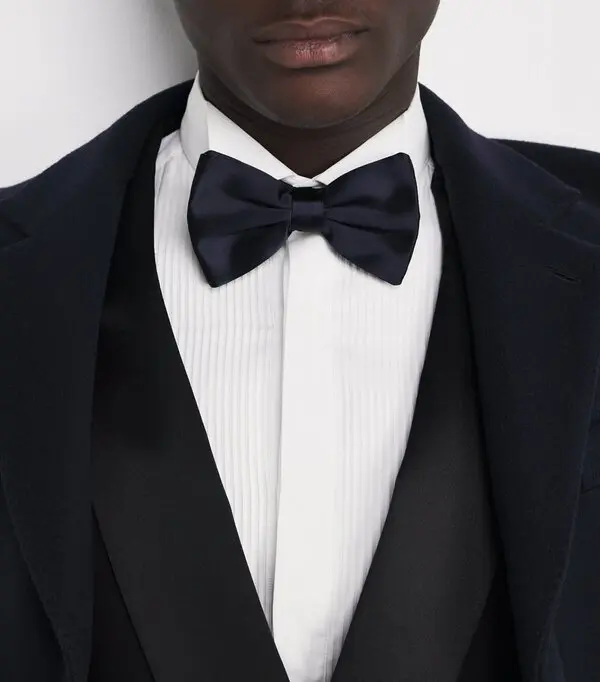 Giorgio Armani Large Silk Bow Tie - Blue