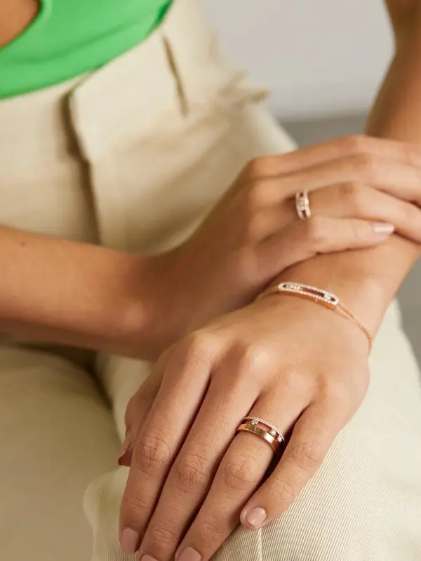 Messika 18 Karat Rose Diamond Ring - Gold