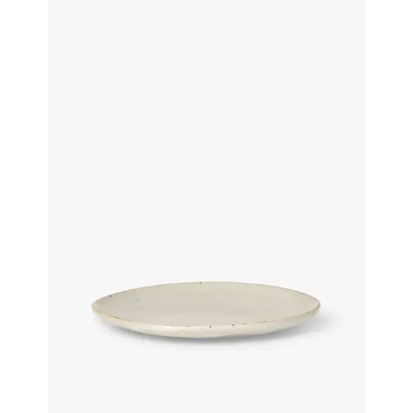 FERM LIVING Flow Small Porcelain Plate 15cm - Off-white Speckle