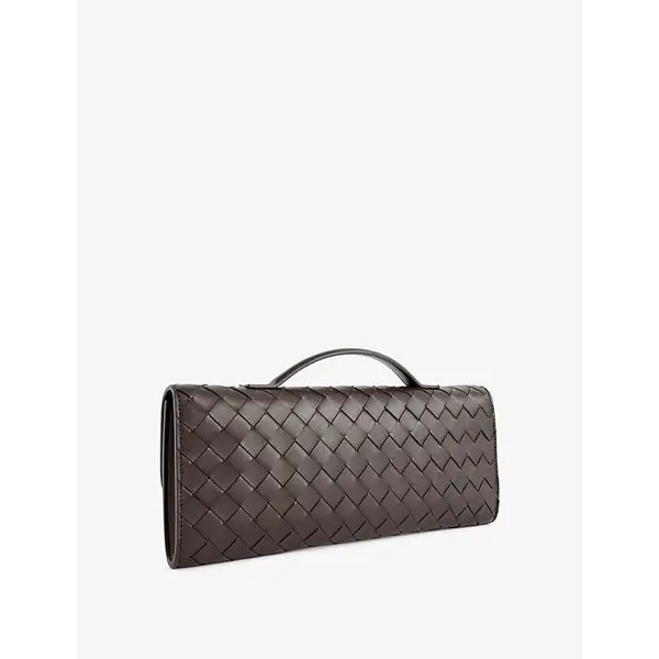 Bottega Veneta Andiamo Leather Clutch - Fondant-m Brass