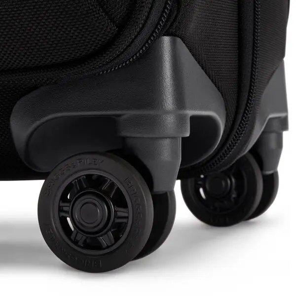 Briggs & Riley Medium Spinner Brief