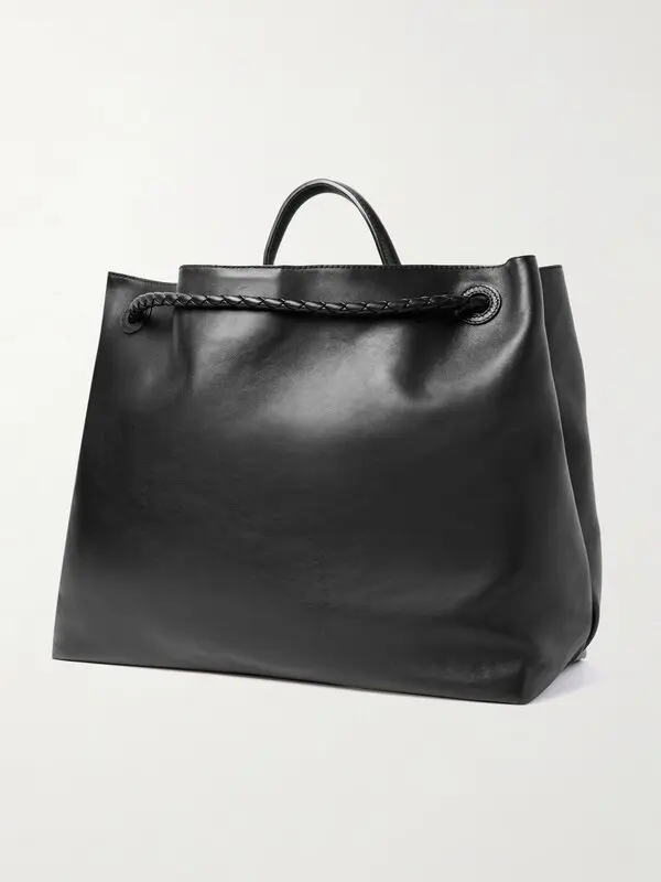 Bottega Veneta Andiamo Large Leather Tote