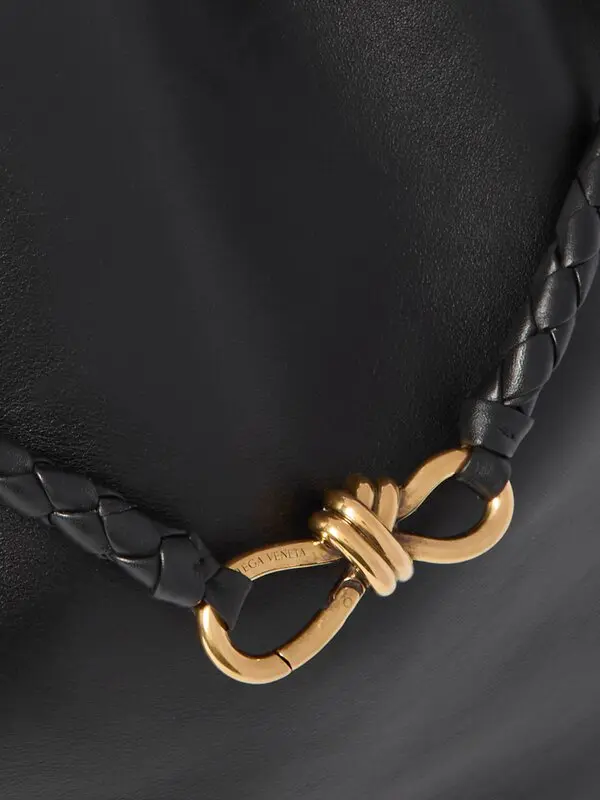Bottega Veneta Andiamo Large Leather Tote