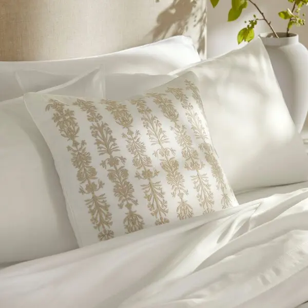 BOLL & BRANCH Linen Floral Reed Decorative Pillow With Insert, 20 X 20