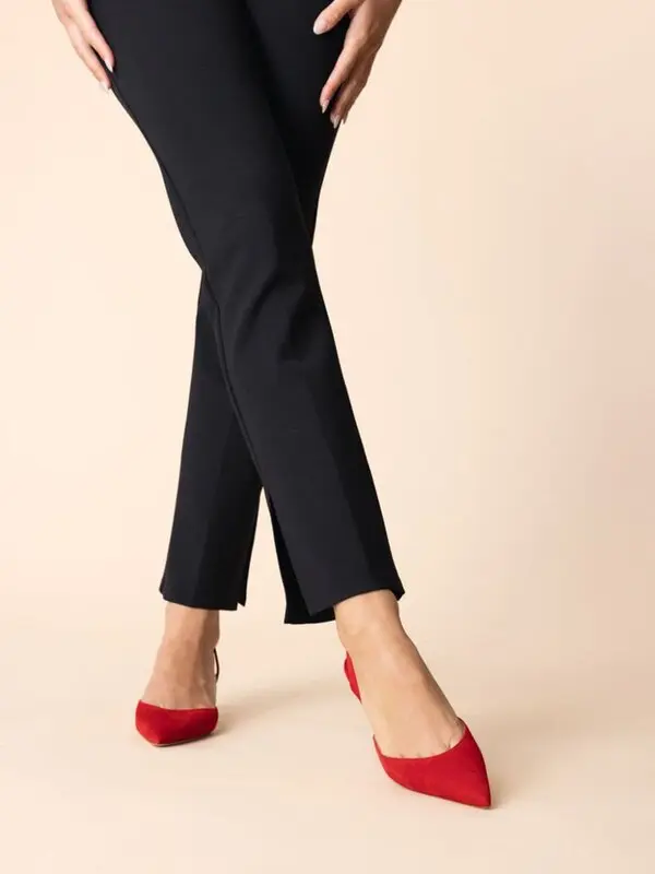 Manolo Blahnik 50mm Carolyne Pumps - Red