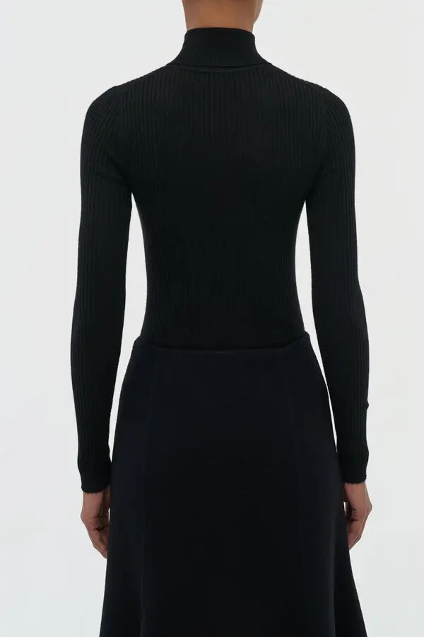 Gabriela Hearst Cashmere Peppe Turtleneck