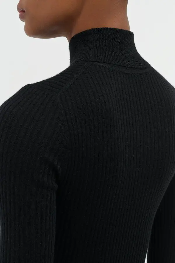 Gabriela Hearst Cashmere Peppe Turtleneck