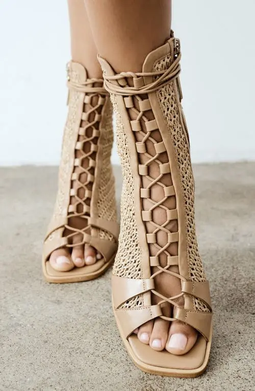 DANIELLA SHEVEL Frida Raffia Booties - Brown