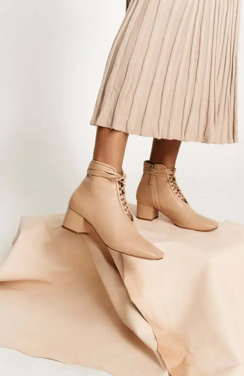 DANIELLA SHEVEL Cleo Ankle Boot - Beige