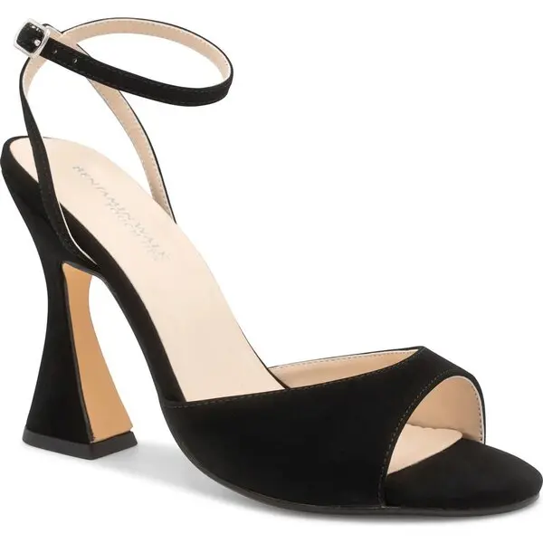 TOUCH UPS Quinn Ankle Strap Sandal - Black