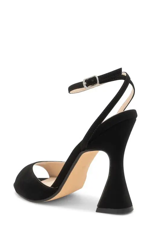 TOUCH UPS Quinn Ankle Strap Sandal - Black