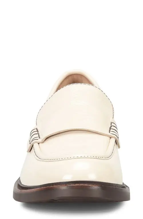 SOFFT Meryl Water-resistant Loafer