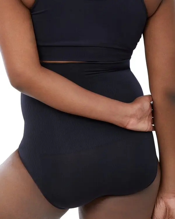 INGRID & ISABEL Cooling Postpartum Compression Underwear