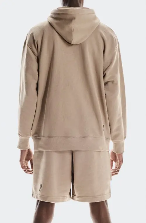 On Club Oversize Organic Cotton Blend Hoodie - Desert