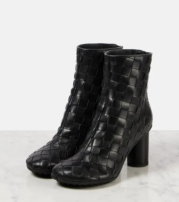 Bottega Veneta Intrecciato Leather Ankle Boots - Black
