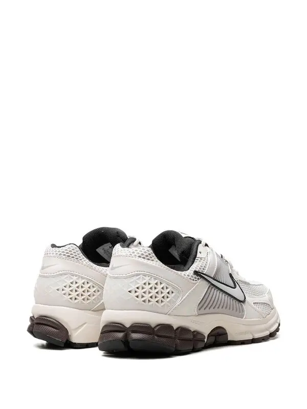 Nike Air Zoom Vomero Sneakers - White