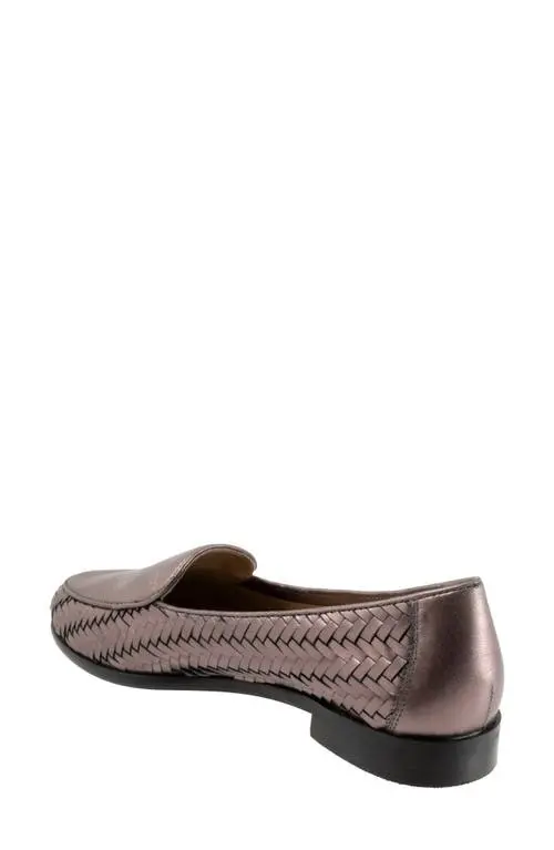 Trotters Lyric Leather Loafer - Rose Pewter