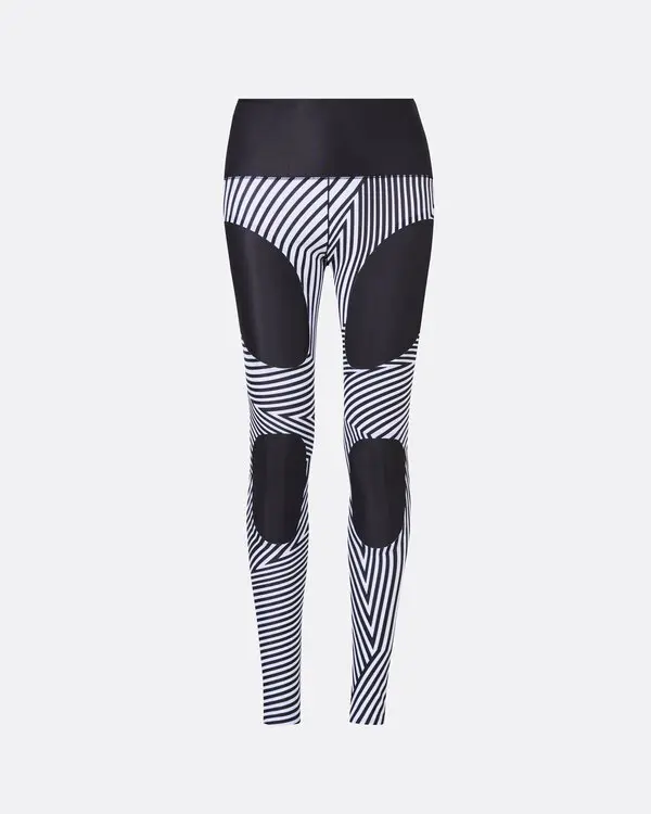 Perfect Moment Compression Legging - Warped-star-print