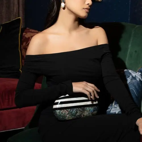 FREYA ROSE Persephone Clutch Bag