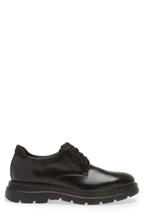 STUART WEITZMAN Ajay Derby