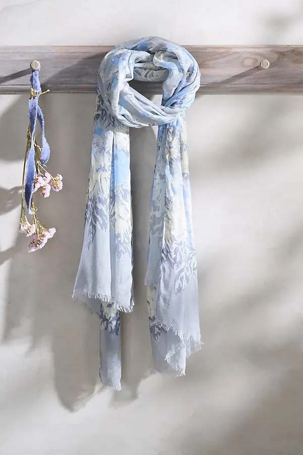 ELIZABETH GILLETT Tess Floral Scarf - Blue