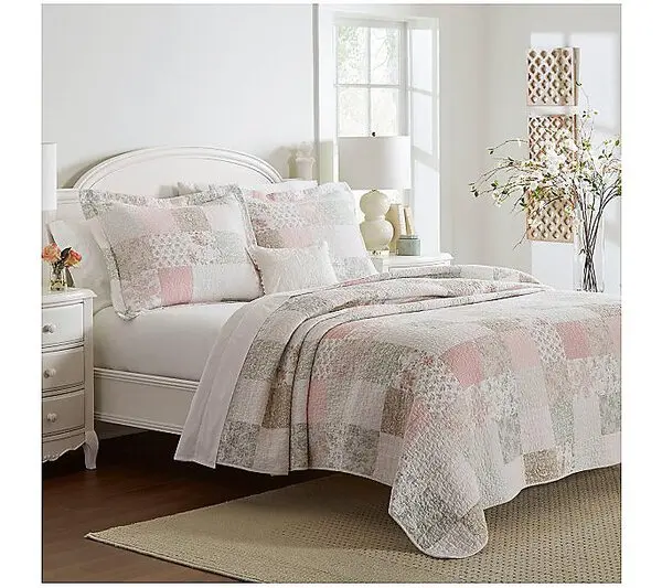 Laura Ashley Ellyn Pink Full Quilt-sham Set - One-color