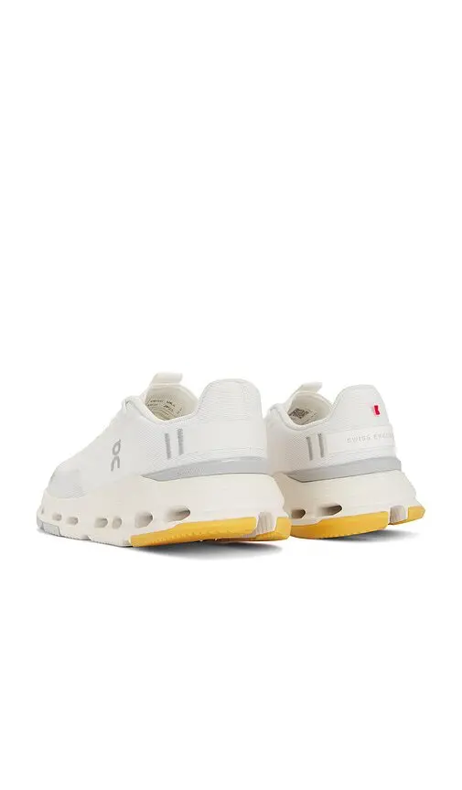 On Cloudnova Form 2 Sneakers - White