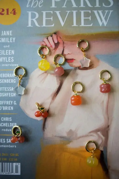 SEREE Harvest Agate Charm Hoop Earrings - Yellow