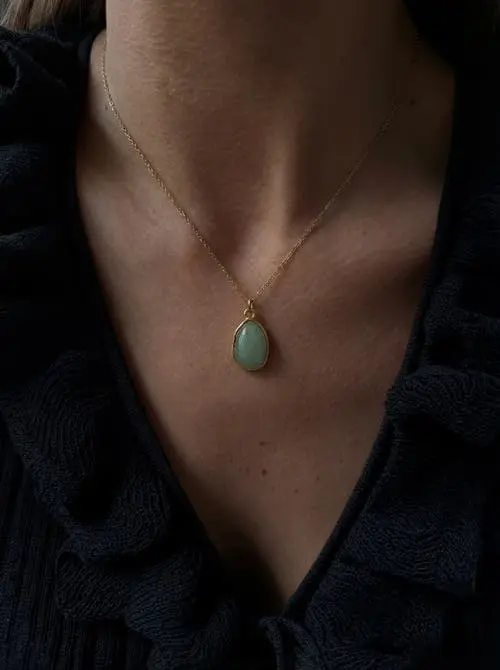 SEREE Puzzle Aventurine Pendant Necklace - Light Green
