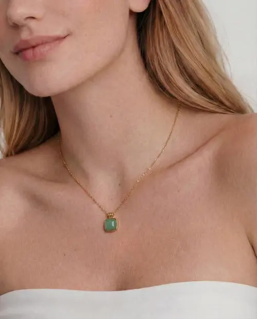 SEREE Square Aventurine Pendant Necklace With Gold-plated Chain - Bright Green