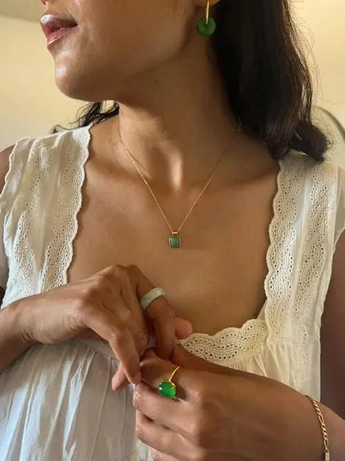 SEREE Square Aventurine Pendant Necklace With Gold-plated Chain - Bright Green