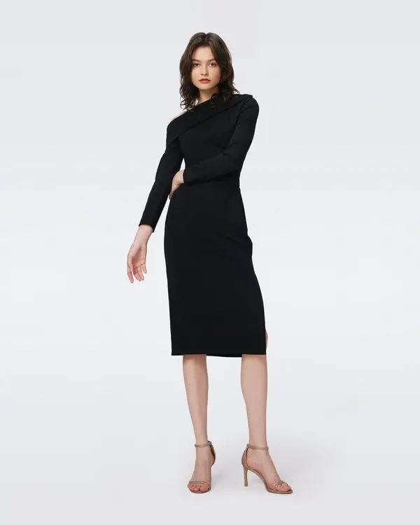 linen maxi dress brown Thinking About You - Size:Size 3T-4T 8th-grade-graduation Style with flat sandals Kate Middleton wows in