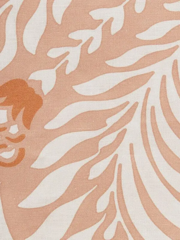 La DoubleJ Medium Tudor Tablecloth - Pink