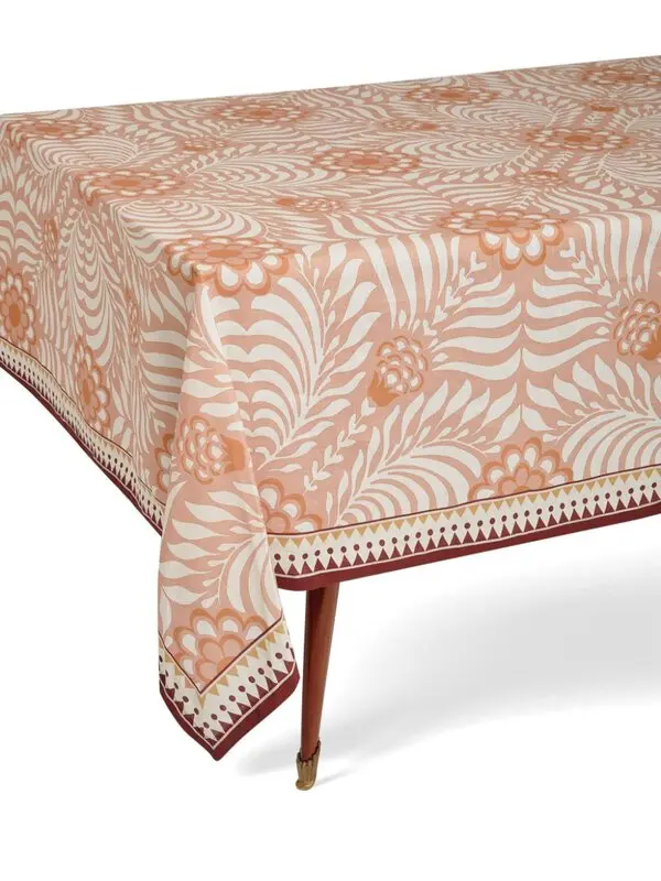 La DoubleJ Medium Tudor Tablecloth - Pink