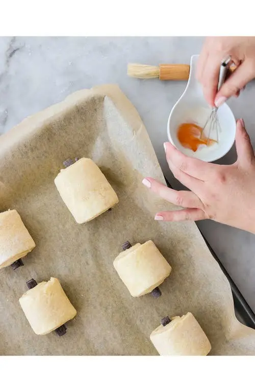 BROOKLYN BREW SHOP Pain Au Chocolat Making Kit