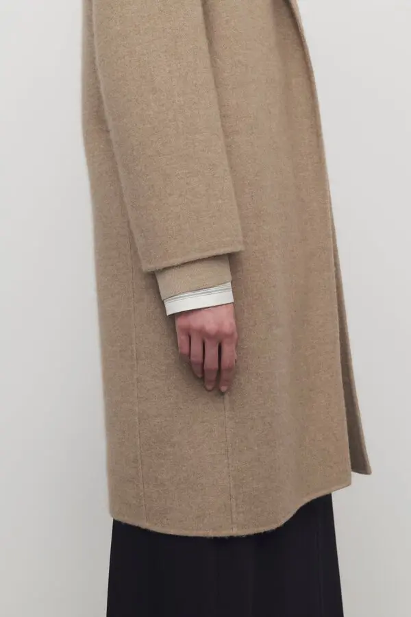 THE ROW Fedra Coat In Cashmere - Natural