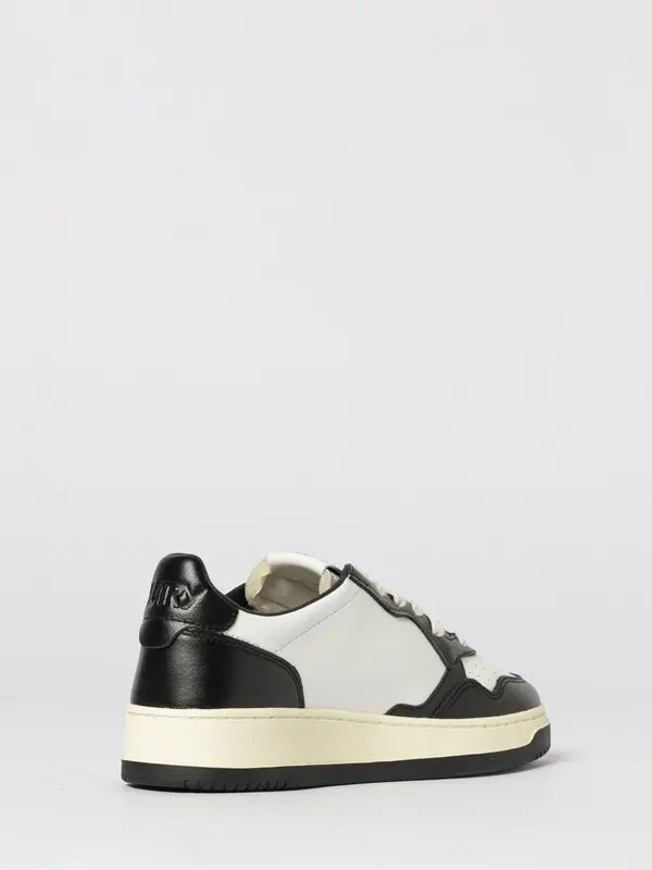 AUTRY Lace Up Sneakers - Black