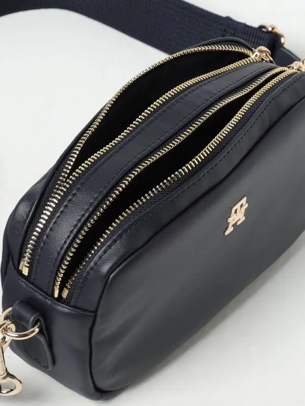 Tommy Hilfiger Shoulder Bag