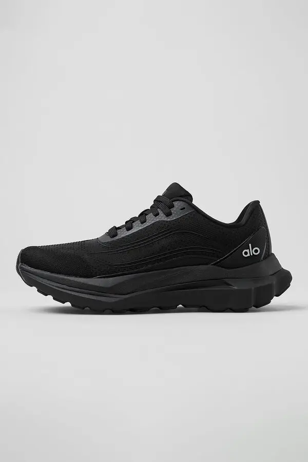 Alo Yoga - ALO Runner Sneakers