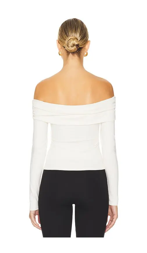 Line & Dot Towne Off-shoulder Top