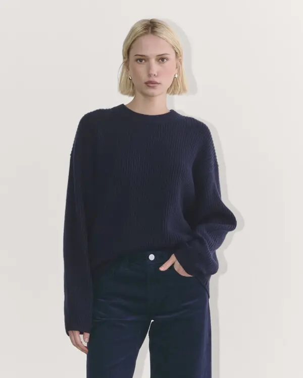 Everlane Cocoon Crew Neck Wool Cashmere Sweater - Navy