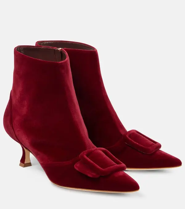 Manolo Blahnik Baylow Velvet Ankle Boots - Burgundy