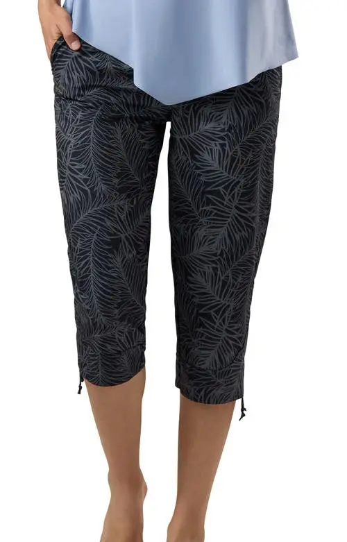 UV SKINZ Beach Capris - Black Midnight Palms