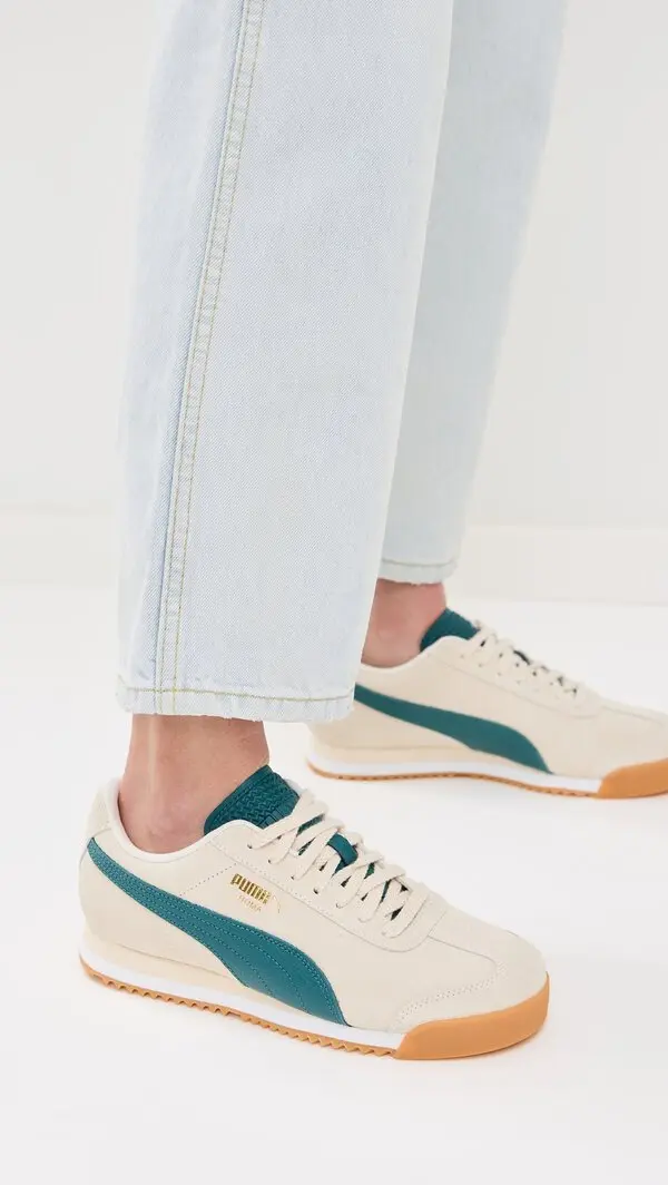 PUMA Roma Suede Sneakers