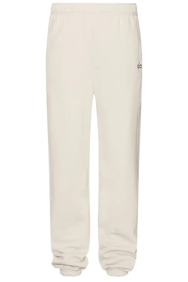 Alo Yoga Accolate Sweatpants In Grey
