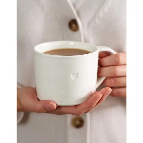 THE WHITE COMPANY Bourton Heart Stoneware Mug 9cm