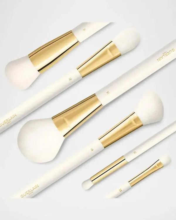 GUERLAIN No 12 Fluid Foundation Face Brush - One-color