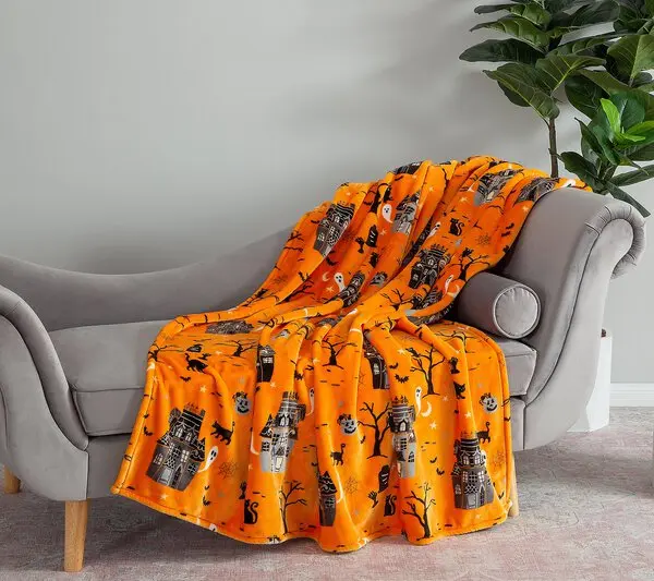 BERKSHIRE BLANKET As Is Berkshire Velvetsoft Plush Halloween 60x70 Throw - One-color
