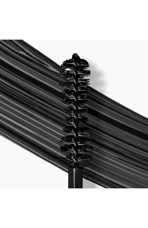 Carolina Herrera Fabulous Eyes Waterproof Mascara